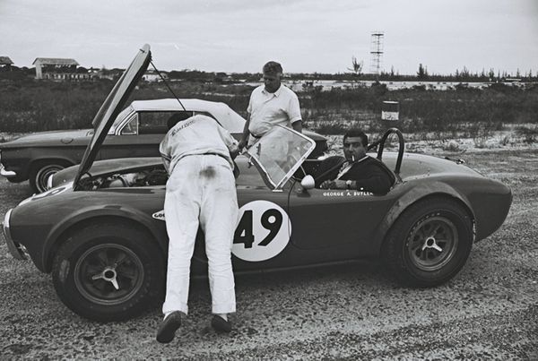 Off to the Bahamas for Nassau Speed Week 1963